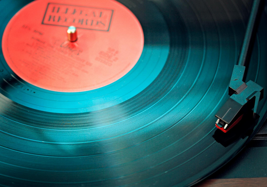 How to Add Music to a Video Online and for Free — Clideo