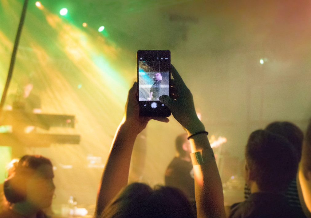 How to Combine Videos Online and Free — Clideo