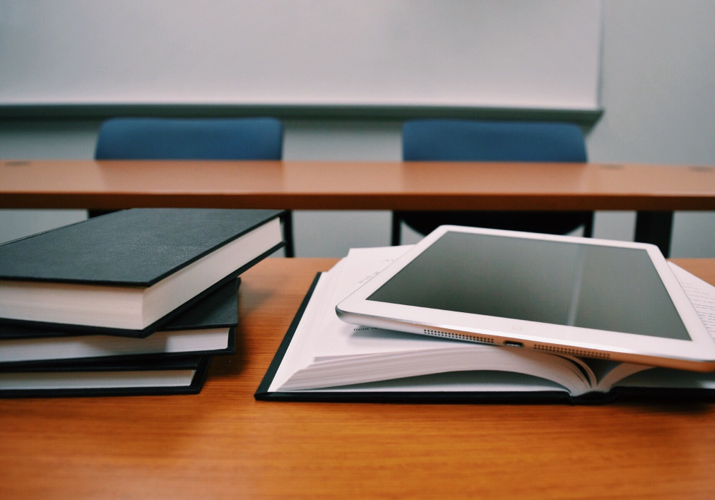 How To Create An Online Course Clideo