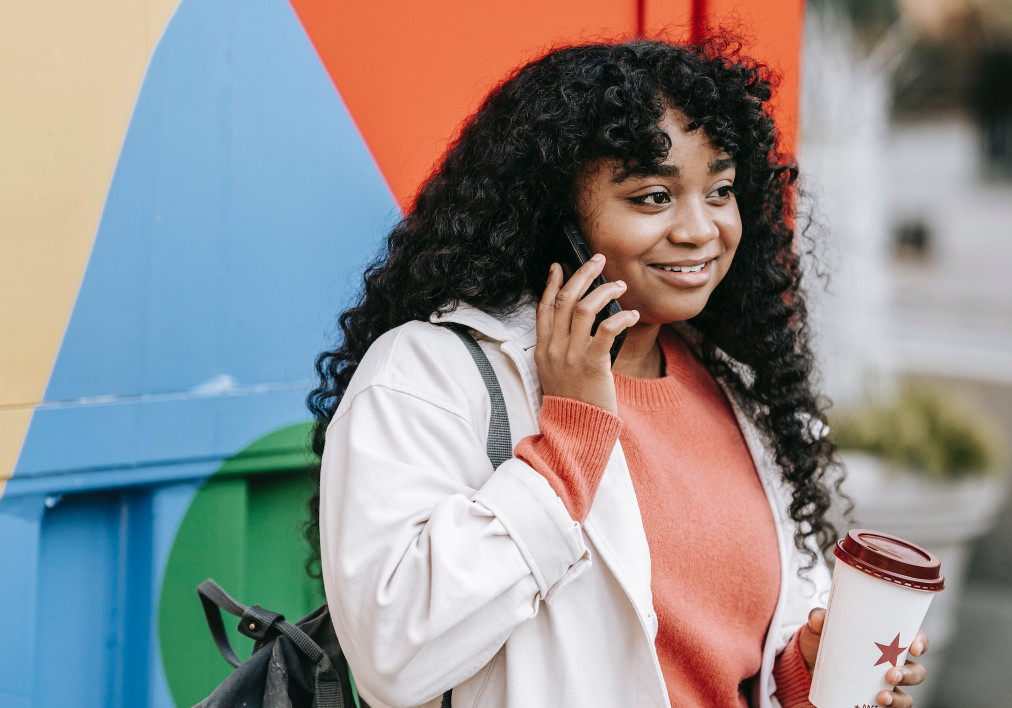 What is a Jump Cut in Film — Clideo