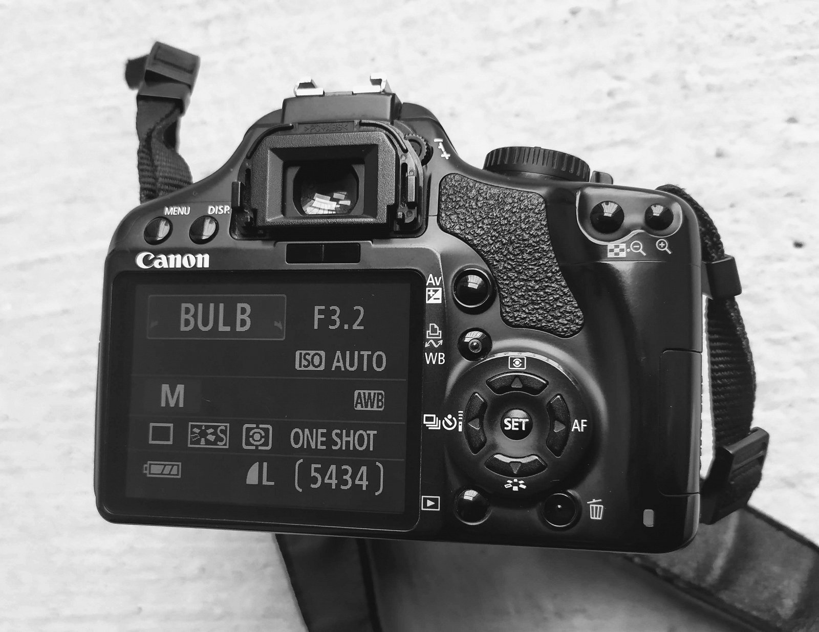 What is Bulb Mode in Photography — Clideo