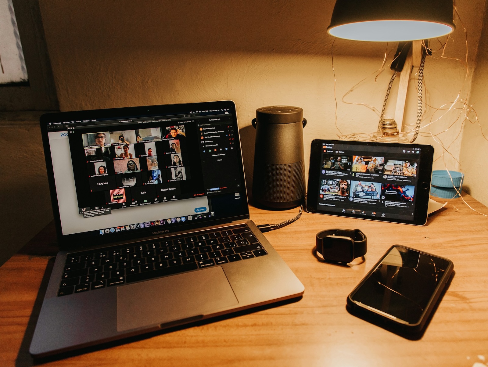 How to Create and Succeed with Remote Video Podcasts — Clideo