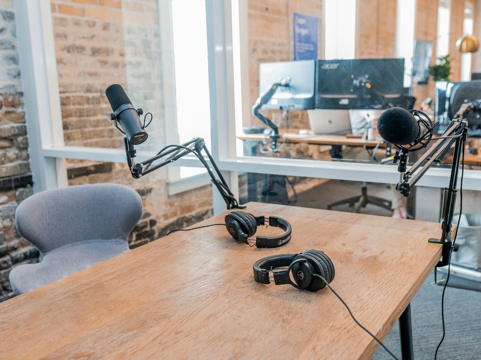 The Essential Guide to Understanding and Using an SRT File — Clideo